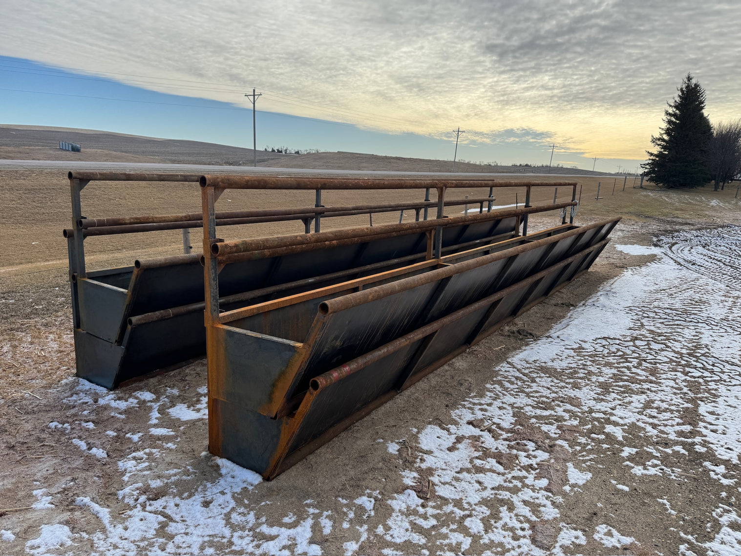 Fence Line Feed Bunks – Horter's Farm and Ranch Supply