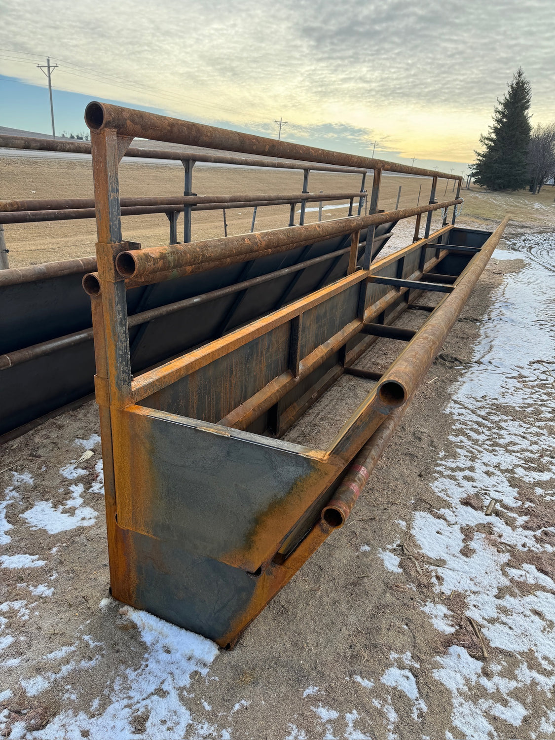 Fence Line Feed Bunks – Horter's Farm and Ranch Supply