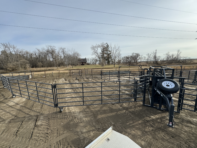 Rawhide 18' Panel for Rawhide Processors – Horter's Farm and Ranch Supply